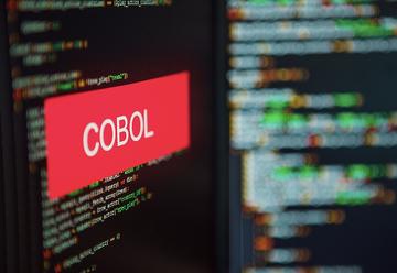 COBOL's Legacy in Financial Systems: A Modernization Challenge - BestAI